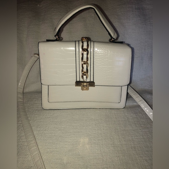Aldo | Bags | Aldo White Crossbody Bag | Poshmark